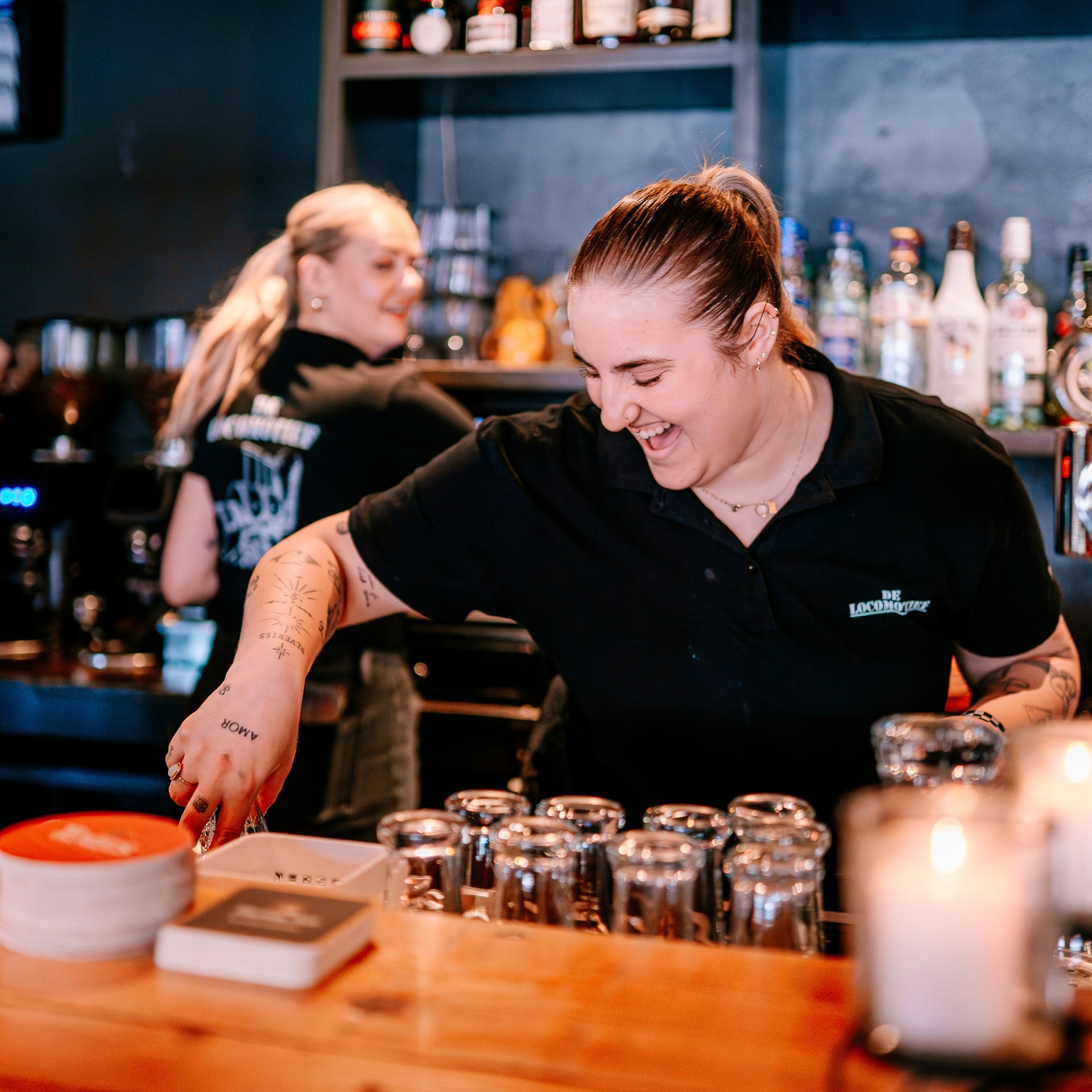 Werken op feestdagen in de horeca, wat zegt de horeca-cao? | Fooks
